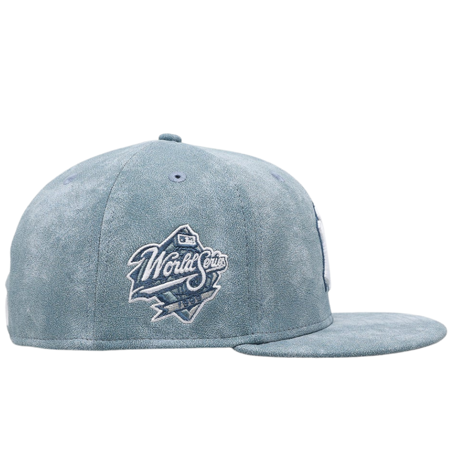 New Era New York Yankees 'Sky Blue Washed Suede' 59FIFTY Fitted Hat