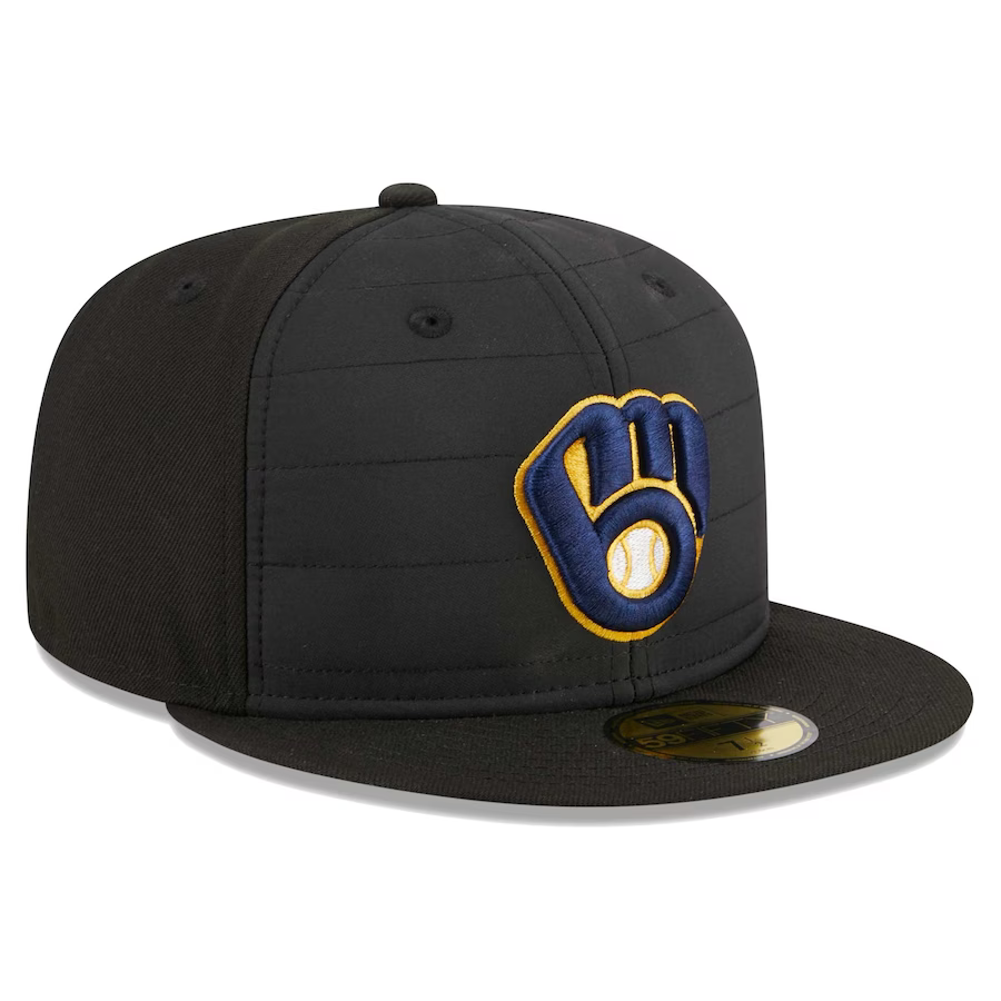 New Era Milwaukee Brewers Black Quilt 2023 59FIFTY Fitted Hat
