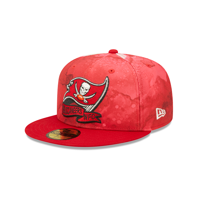 New Era Tampa Bay Buccaneers 2022 Sideline Ink Dye 59FIFTY Fitted Hat