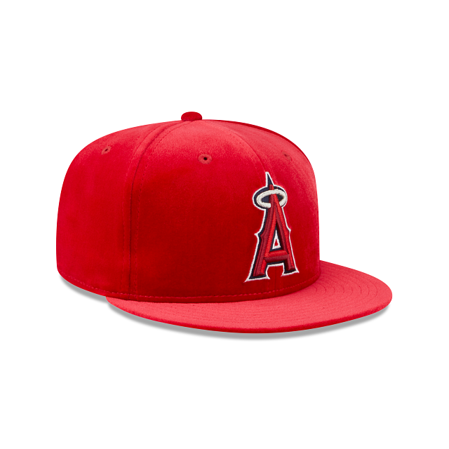 New Era Los Angeles Angels Velvet 59FIFTY Fitted Hat