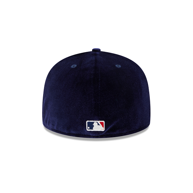 New Era Atlanta Braves Velvet 59FIFTY Fitted Hat