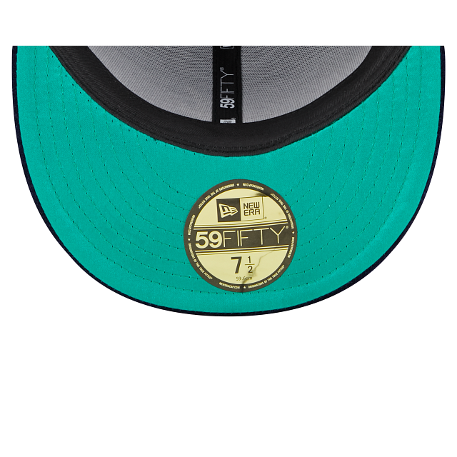 New Era Atlanta Braves Velvet 59FIFTY Fitted Hat