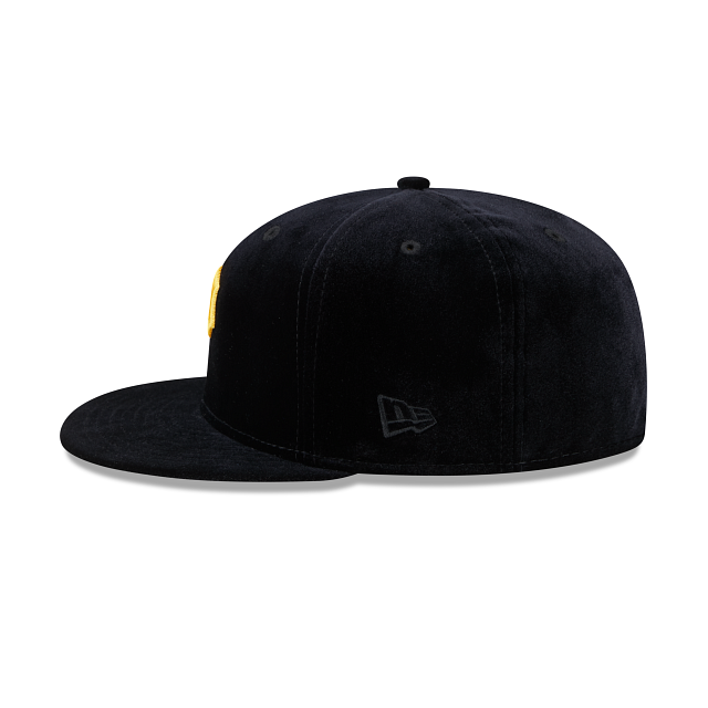 New Era Pittsburgh Pirates Velvet 59FIFTY Fitted Hat
