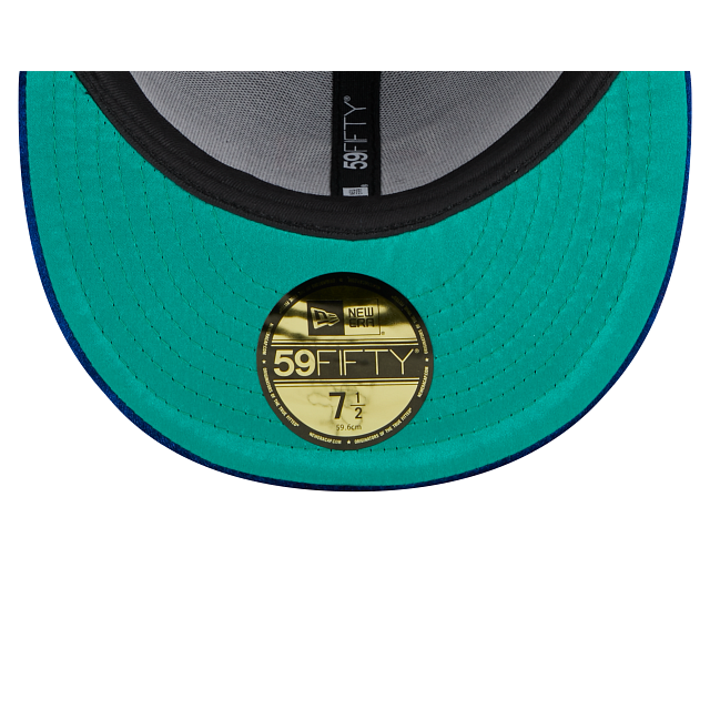 New Era Texas Rangers Velvet 59FIFTY Fitted Hat