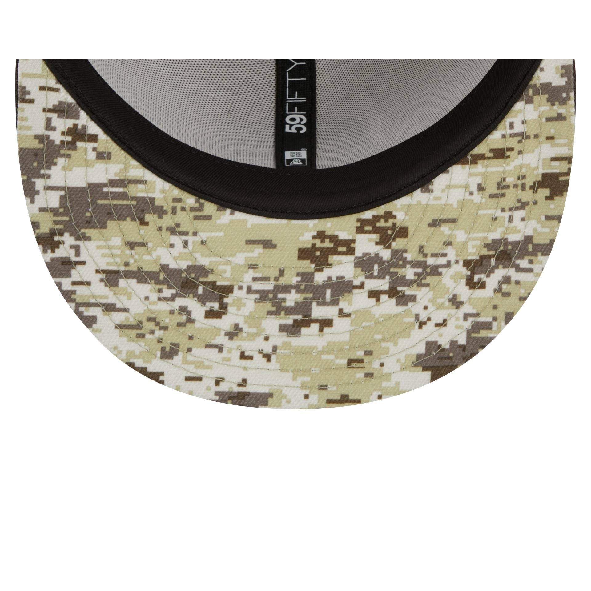 New Era Cleveland Browns 2023 Salute to Service 59FIFTY Fitted Hat