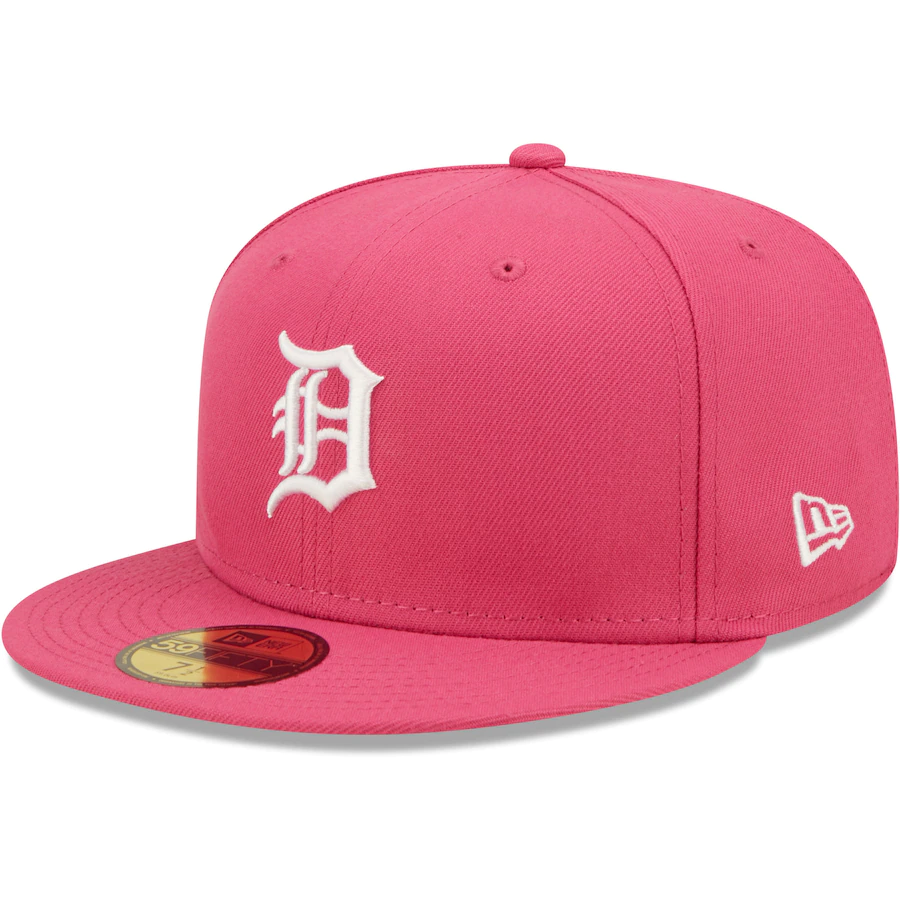 New Era Detroit Tigers Hot Pink 59FIFTY Fitted Hat