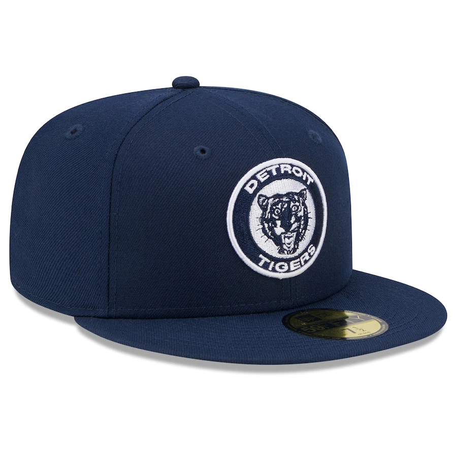 New Era Detroit Tigers Navy Oceanside Green Undervisor 59FIFTY Fitted