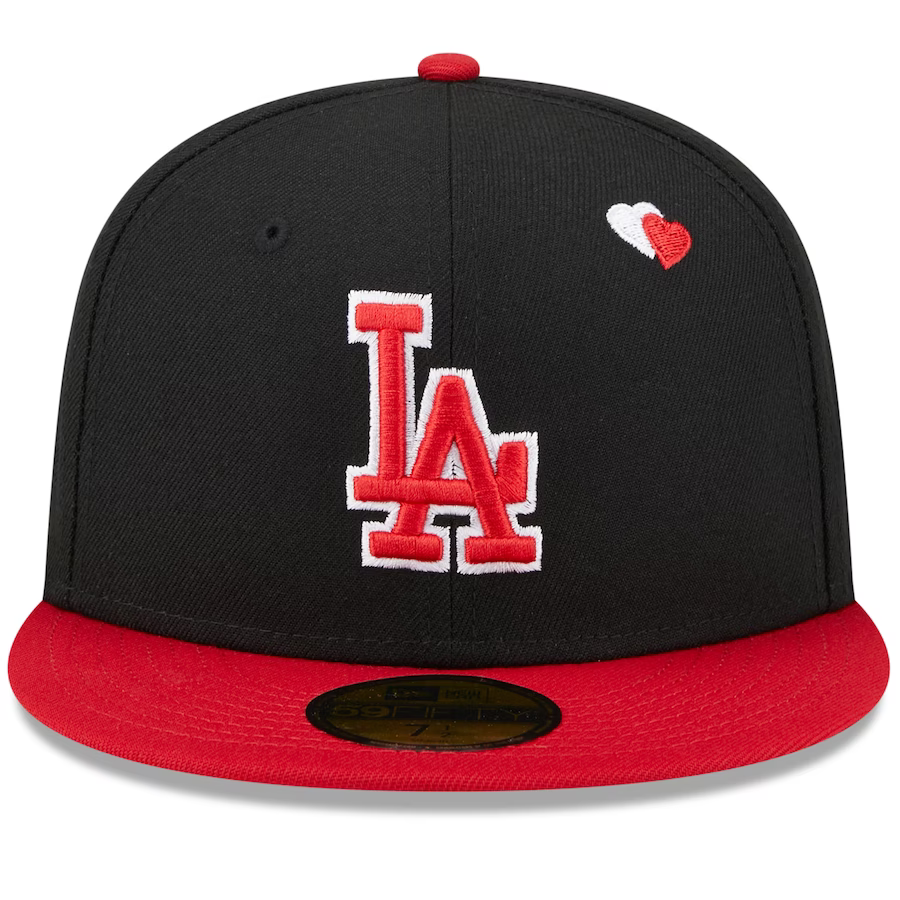 New Era Los Angeles Dodgers Black/Red Hearts 2023 59FIFTY Fitted Hat