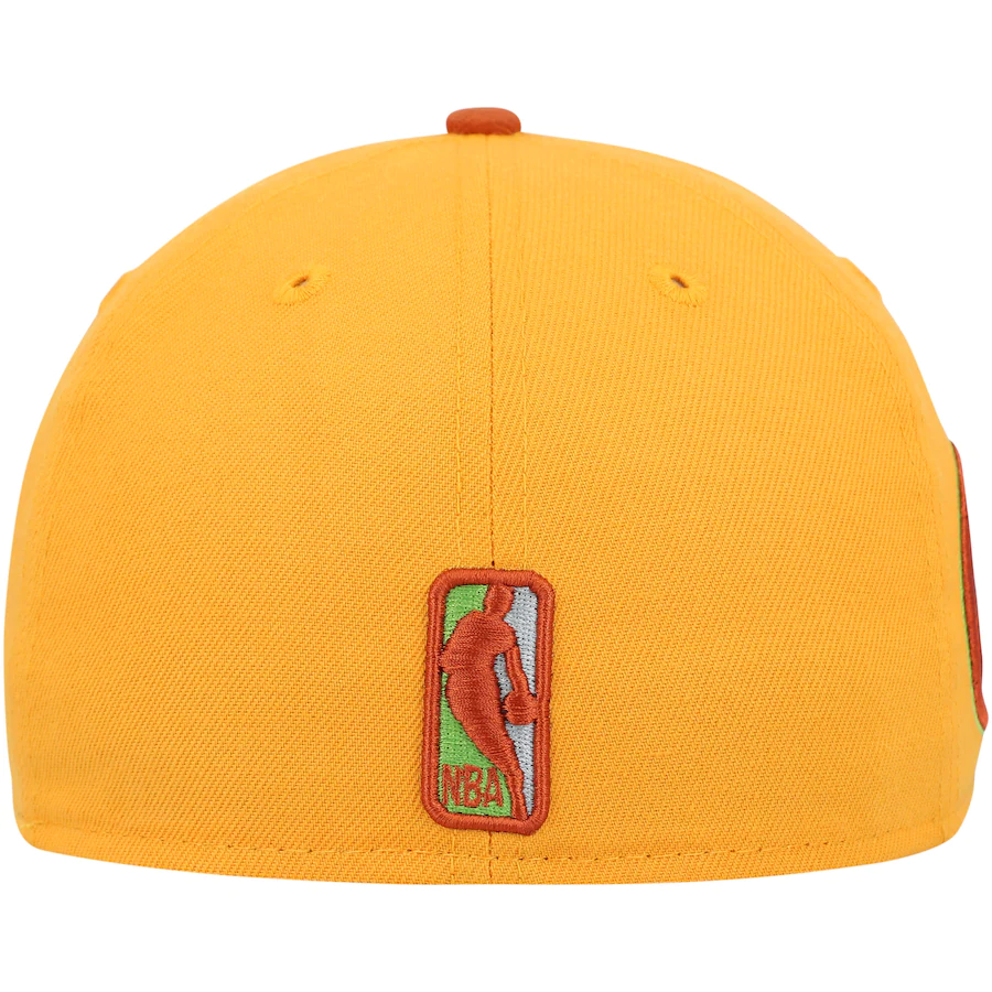 New Era Milwaukee Bucks Gold/Rust 2022 59FIFTY Fitted Hat